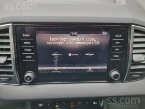Grey Skoda Karoq 2018 in Riga, with an engine capacity of 1.50 L and mileage of 150 thousand km for 14500 €, photo 12 on AUTOMOTO.COM.LV