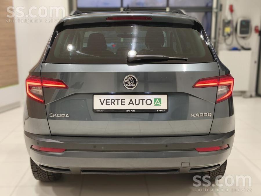 Pelēks Skoda Karoq 2018 Rīga, ar dzinēja tilpumu 1.60 L un nobraukumu 124 tūkst. km par 15290 €, foto 6 vietnē AUTOMOTO.COM.LV