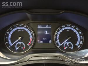 Pelēks Skoda Karoq 2018 Rīga, ar dzinēja tilpumu 1.60 L un nobraukumu 124 tūkst. km par 15290 €, foto 12 vietnē AUTOMOTO.COM.LV