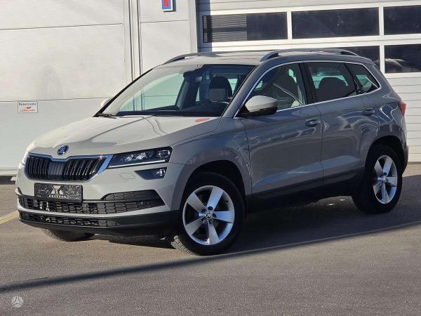 Grey Skoda Karoq 2018 in Jonava, with an engine capacity of 2.00 L and mileage of 196 thousand km for 16200 €, photo 10 on AUTOMOTO.COM.LV