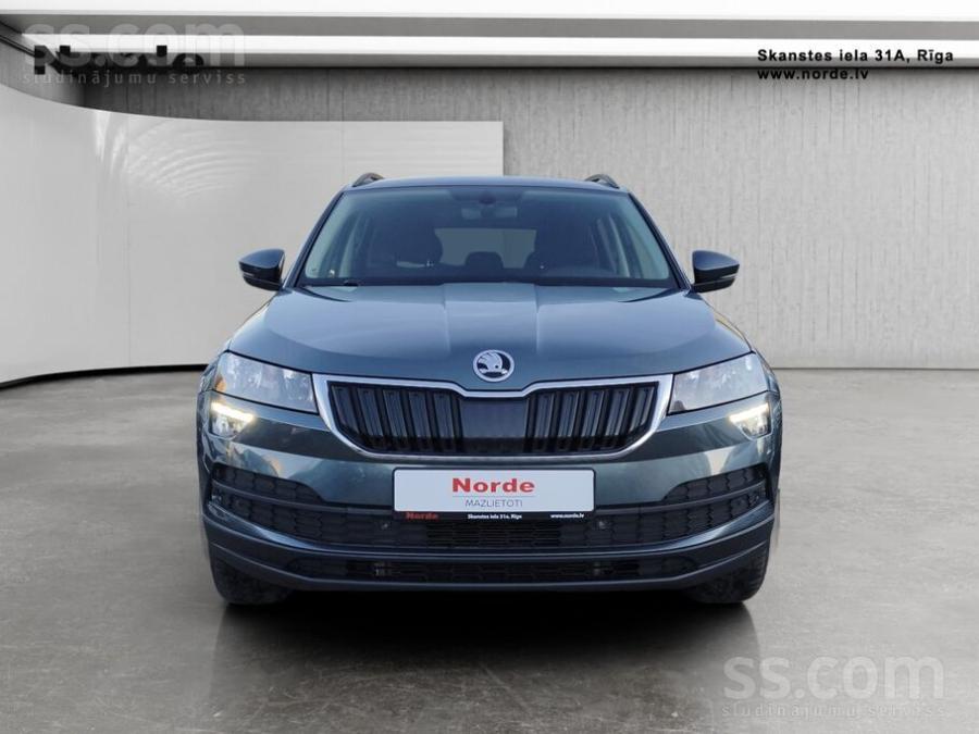 Pelēks Skoda Karoq 2018 Rīga, ar dzinēja tilpumu 1.60 L un nobraukumu 205 tūkst. km par 12490 €, foto 3 vietnē AUTOMOTO.COM.LV