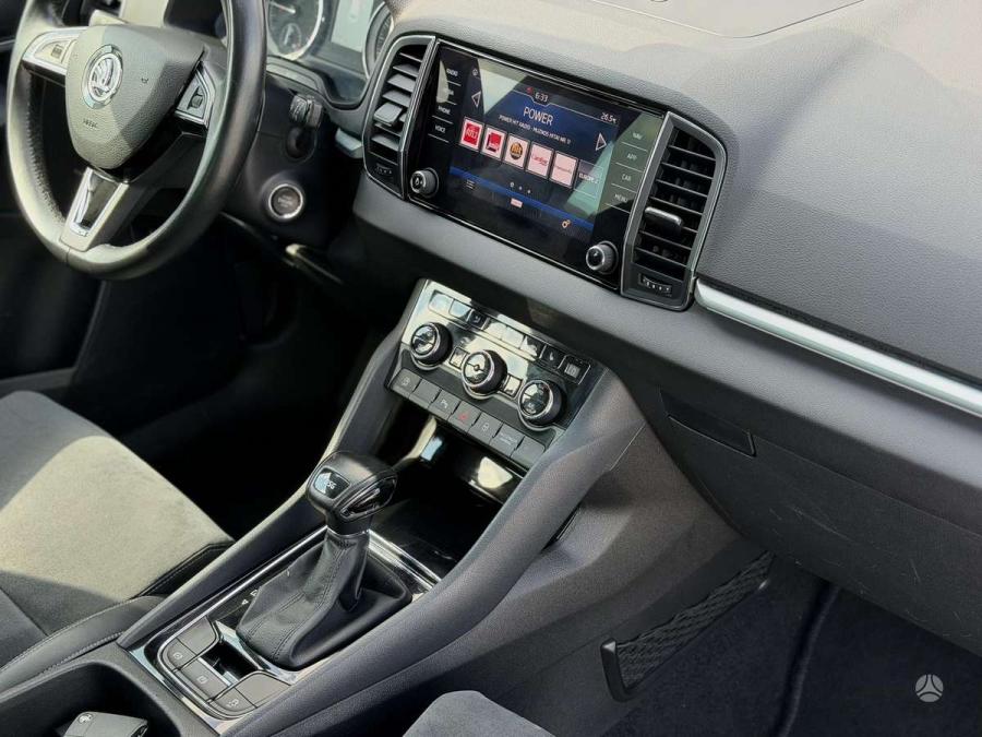 Pelēks Skoda Karoq 2018 Tauragė, ar dzinēja tilpumu 1.60 L un nobraukumu 242 tūkst. km par 12800 €, foto 41 vietnē AUTOMOTO.COM.LV