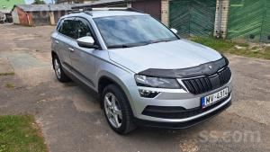 Grey Skoda Karoq 2018 in Riga, with an engine capacity of 1.00 L and mileage of 134 thousand km for 11000 €, photo 3 on AUTOMOTO.COM.LV