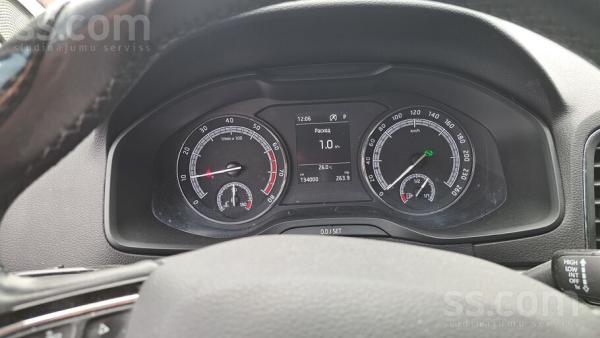Grey Skoda Karoq 2018 in Riga, with an engine capacity of 1.00 L and mileage of 134 thousand km for 11000 €, photo 6 on AUTOMOTO.COM.LV