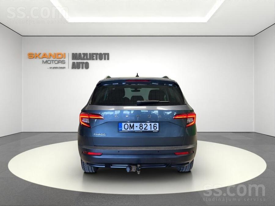 Pelēks Skoda Karoq 2018 Rīga, ar dzinēja tilpumu 2.00 L un nobraukumu 178 tūkst. km par 16490 €, foto 6 vietnē AUTOMOTO.COM.LV