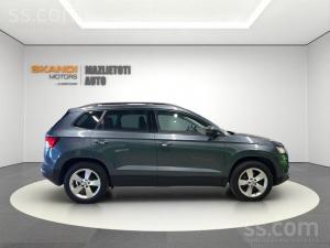 Pelēks Skoda Karoq 2018 Rīga, ar dzinēja tilpumu 2.00 L un nobraukumu 178 tūkst. km par 16490 €, foto 8 vietnē AUTOMOTO.COM.LV
