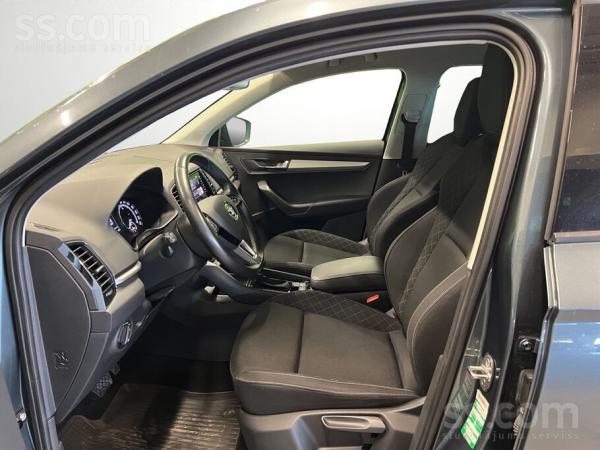 Grey Skoda Karoq 2018 in Riga, with an engine capacity of 2.00 L and mileage of 178 thousand km for 16490 €, photo 9 on AUTOMOTO.COM.LV