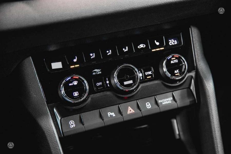 Pelēks Skoda Karoq 2018 Viļņa, ar dzinēja tilpumu 1.60 L un nobraukumu 260 tūkst. km par 12850 €, foto 10 vietnē AUTOMOTO.COM.LV