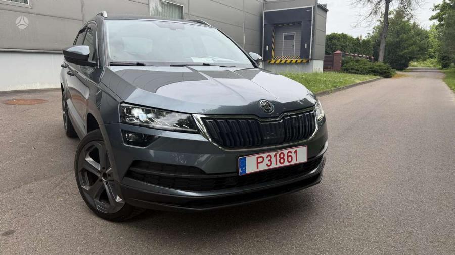 Pelēks Skoda Karoq 2018 Alīta, ar dzinēja tilpumu 1.60 L un nobraukumu 233 tūkst. km par 12600 €, foto 6 vietnē AUTOMOTO.COM.LV