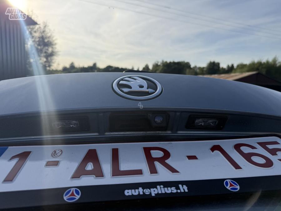 Grey Skoda Karoq 2018 in Vilnius, with an engine capacity of 1.60 L and mileage of 276 thousand km for 12500 €, photo 15 on AUTOMOTO.COM.LV