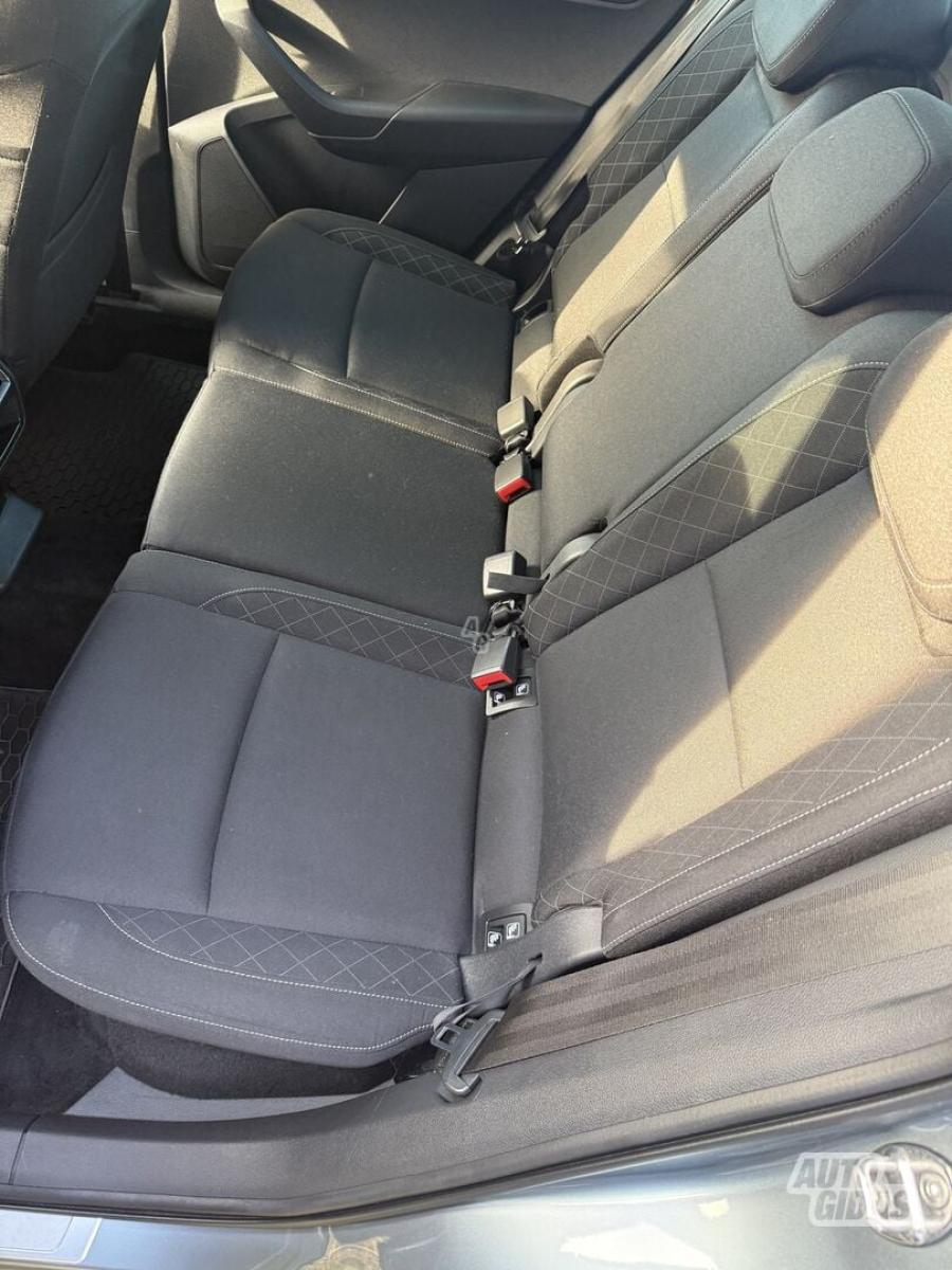 Grey Skoda Karoq 2018 in Vilnius, with an engine capacity of 1.60 L and mileage of 276 thousand km for 12500 €, photo 17 on AUTOMOTO.COM.LV