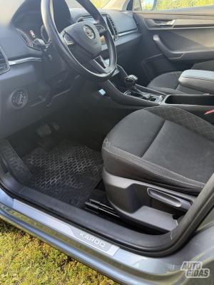 Grey Skoda Karoq 2018 in Vilnius, with an engine capacity of 1.60 L and mileage of 276 thousand km for 12500 €, photo 20 on AUTOMOTO.COM.LV