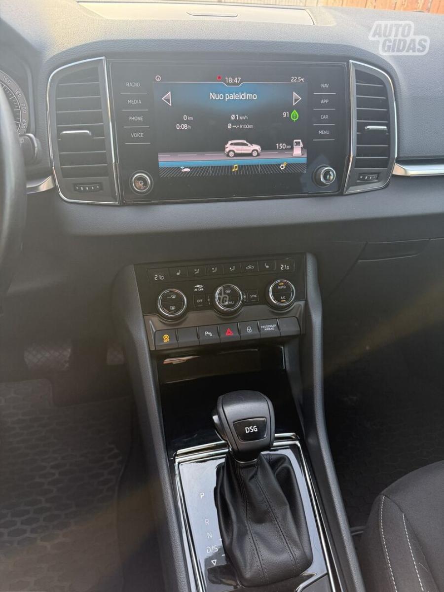 Grey Skoda Karoq 2018 in Vilnius, with an engine capacity of 1.60 L and mileage of 276 thousand km for 12500 €, photo 22 on AUTOMOTO.COM.LV