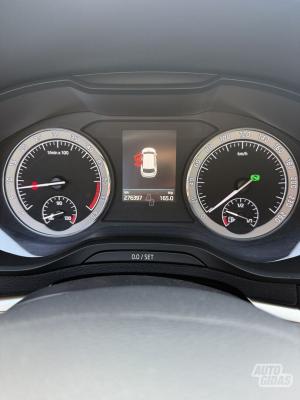 Grey Skoda Karoq 2018 in Vilnius, with an engine capacity of 1.60 L and mileage of 276 thousand km for 12500 €, photo 25 on AUTOMOTO.COM.LV