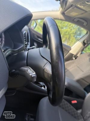 Grey Skoda Karoq 2018 in Vilnius, with an engine capacity of 1.60 L and mileage of 276 thousand km for 12500 €, photo 26 on AUTOMOTO.COM.LV
