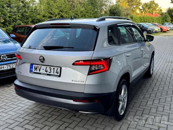 Grey Skoda Karoq 2018 in Riga, with an engine capacity of 1.00 L and mileage of 134 thousand km for 12700 €, photo 3 on AUTOMOTO.COM.LV