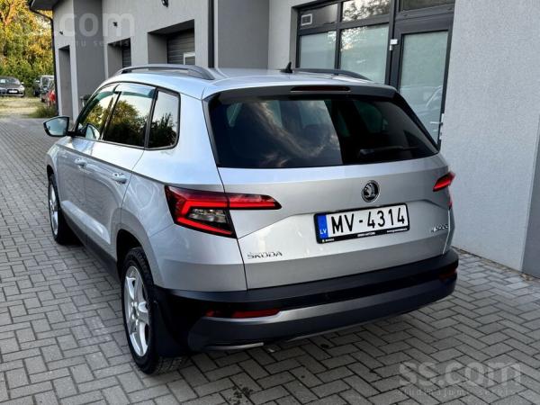 Grey Skoda Karoq 2018 in Riga, with an engine capacity of 1.00 L and mileage of 134 thousand km for 12700 €, photo 4 on AUTOMOTO.COM.LV