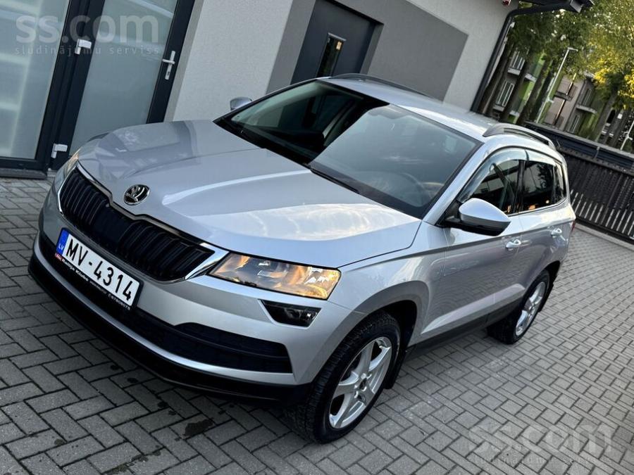 Pelēks Skoda Karoq 2018 Rīga, ar dzinēja tilpumu 1.00 L un nobraukumu 134 tūkst. km par 12700 €, foto 8 vietnē AUTOMOTO.COM.LV