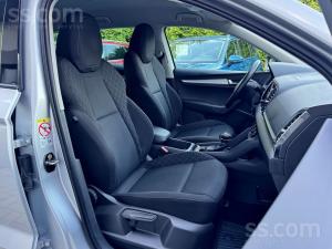 Pelēks Skoda Karoq 2018 Rīga, ar dzinēja tilpumu 1.00 L un nobraukumu 134 tūkst. km par 12700 €, foto 9 vietnē AUTOMOTO.COM.LV