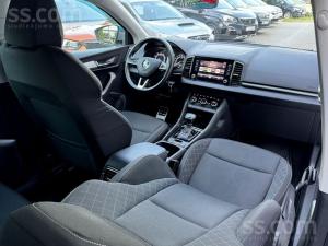 Pelēks Skoda Karoq 2018 Rīga, ar dzinēja tilpumu 1.00 L un nobraukumu 134 tūkst. km par 12700 €, foto 12 vietnē AUTOMOTO.COM.LV