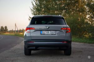 Grey Skoda Karoq 2018 in Elektrenai, with an engine capacity of 1.97 L and mileage of 236 thousand km for 14350 €, photo 7 on AUTOMOTO.COM.LV