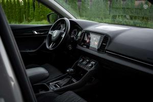 Grey Skoda Karoq 2018 in Elektrenai, with an engine capacity of 1.97 L and mileage of 236 thousand km for 14350 €, photo 12 on AUTOMOTO.COM.LV
