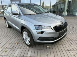 Grey Skoda Karoq 2018 in Kaunas, with an engine capacity of 1.50 L and mileage of 155 thousand km for 15900 €, photo 3 on AUTOMOTO.COM.LV