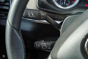 Grey Skoda Karoq 2018 in Marijampole, with an engine capacity of 1.50 L and mileage of 211 thousand km for 12950 €, photo 19 on AUTOMOTO.COM.LV