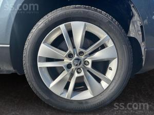 Pelēks Skoda Karoq 2018 Rīga, ar dzinēja tilpumu 1.00 L un nobraukumu 104 tūkst. km par 13180 €, foto 16 vietnē AUTOMOTO.COM.LV
