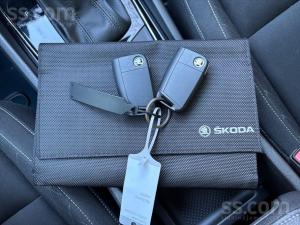 Pelēks Skoda Karoq 2018 Rīga, ar dzinēja tilpumu 1.00 L un nobraukumu 104 tūkst. km par 13180 €, foto 26 vietnē AUTOMOTO.COM.LV