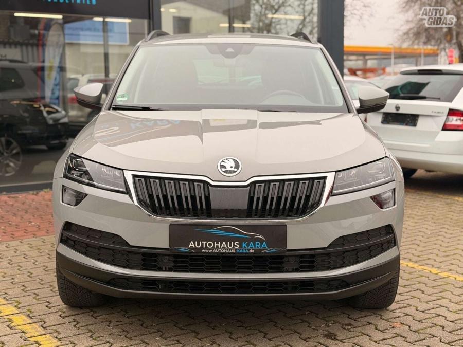 Pelēks Skoda Karoq 2019 Kauņa, ar dzinēja tilpumu 2.00 L un nobraukumu 98 tūkst. km par 24459 €, foto 2 vietnē AUTOMOTO.COM.LV
