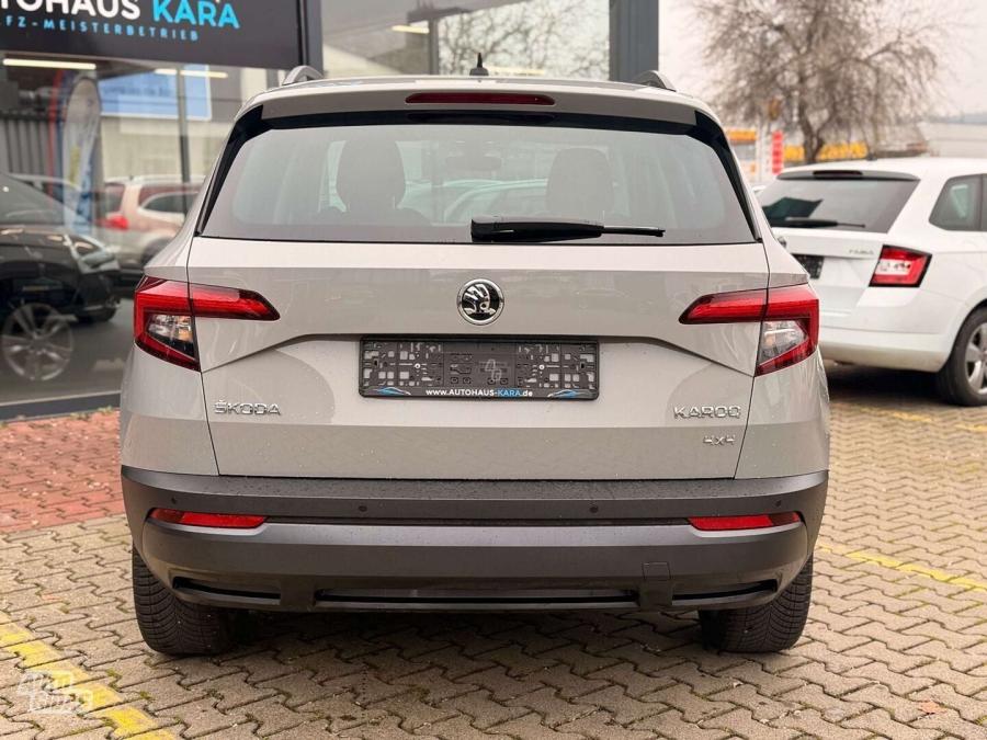 Pelēks Skoda Karoq 2019 Kauņa, ar dzinēja tilpumu 2.00 L un nobraukumu 98 tūkst. km par 24459 €, foto 6 vietnē AUTOMOTO.COM.LV