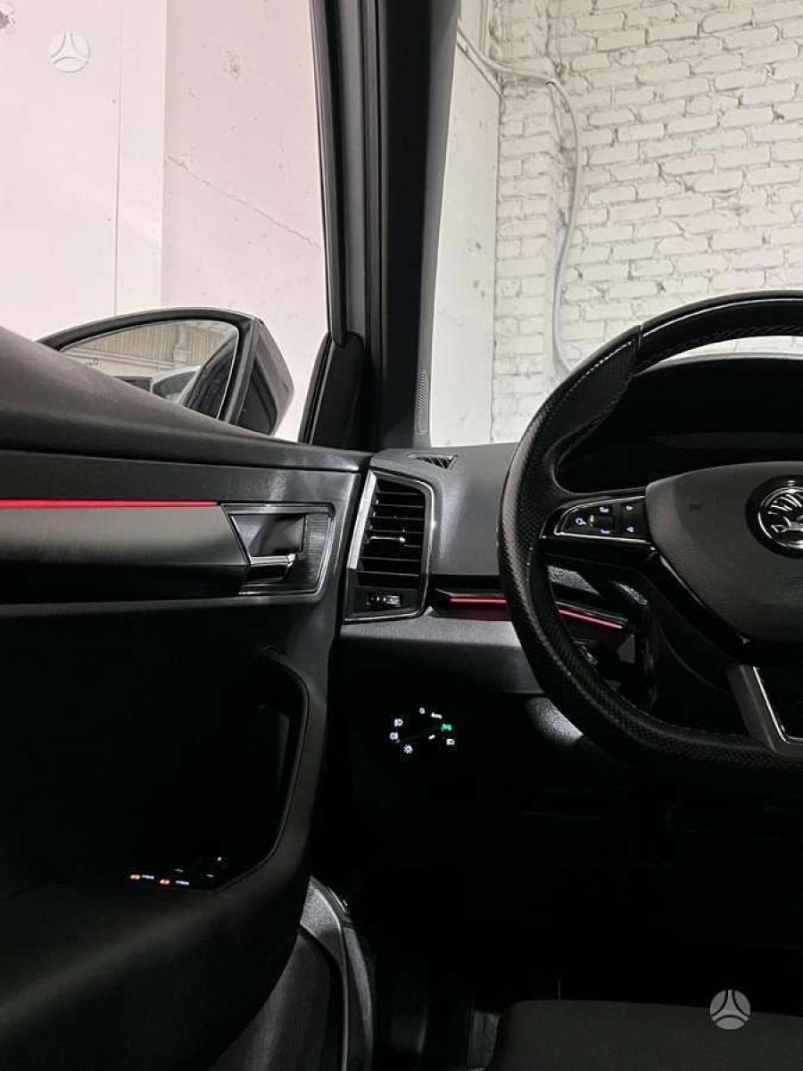 Grey Skoda Karoq 2019 in Klaipeda, with an engine capacity of 1.60 L and mileage of 173 thousand km for 17999 €, photo 20 on AUTOMOTO.COM.LV
