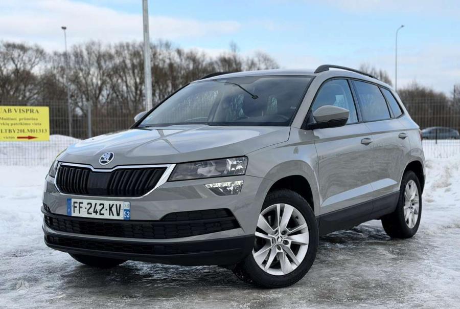 Grey Skoda Karoq 2019 in Taurage, with an engine capacity of 1.97 L and mileage of 170 thousand km for 13800 €, photo 1 on AUTOMOTO.COM.LV