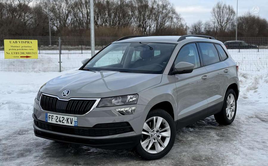 Grey Skoda Karoq 2019 in Taurage, with an engine capacity of 1.97 L and mileage of 170 thousand km for 13800 €, photo 5 on AUTOMOTO.COM.LV