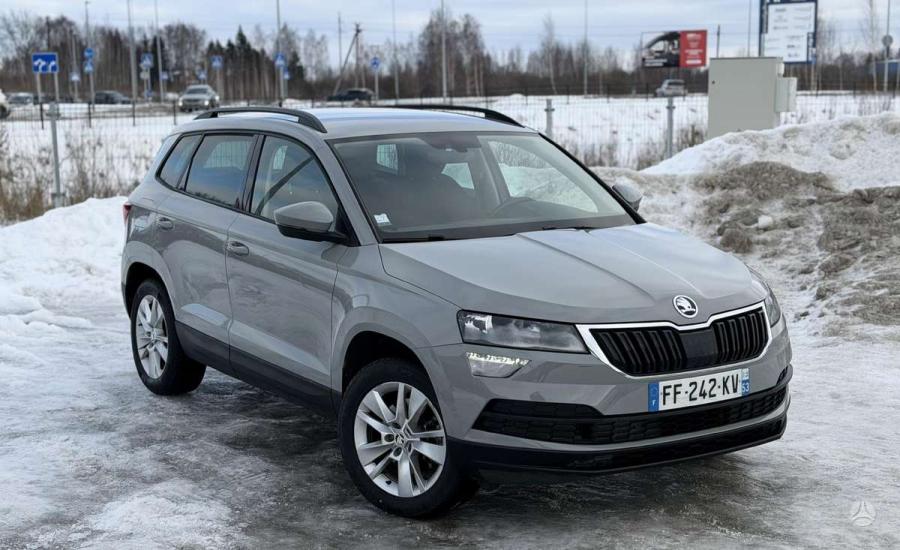 Grey Skoda Karoq 2019 in Taurage, with an engine capacity of 1.97 L and mileage of 170 thousand km for 13800 €, photo 7 on AUTOMOTO.COM.LV