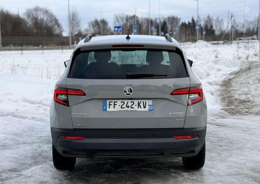 Grey Skoda Karoq 2019 in Taurage, with an engine capacity of 1.97 L and mileage of 170 thousand km for 13800 €, photo 18 on AUTOMOTO.COM.LV