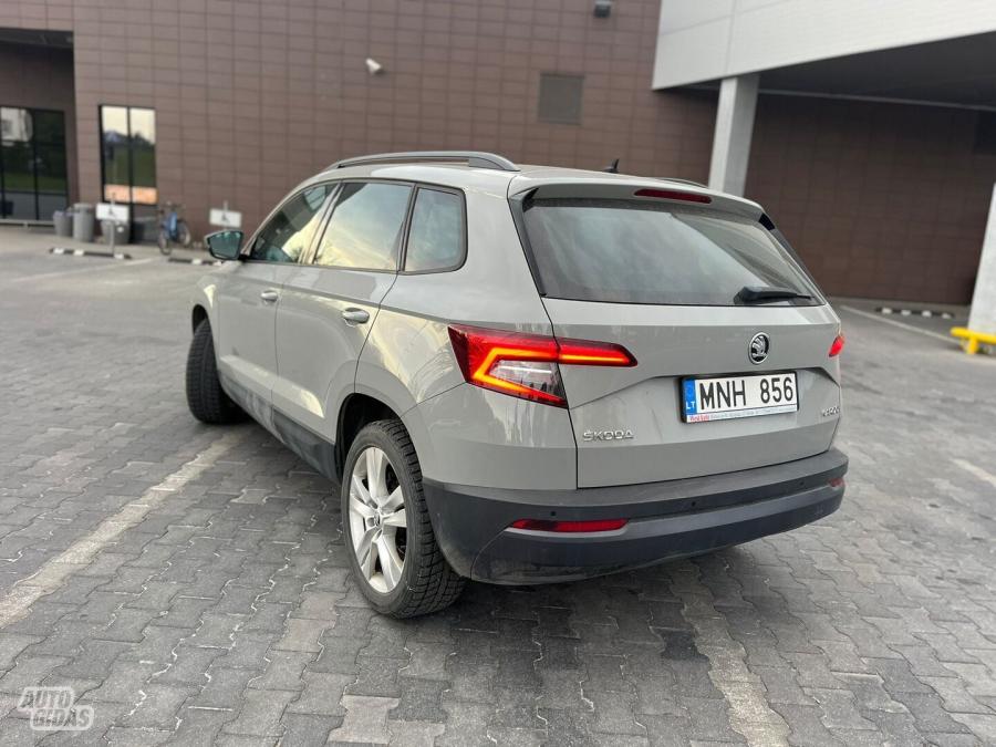 Pelēks Skoda Karoq 2019 Klaipėda, ar dzinēja tilpumu 1.60 L un nobraukumu 188 tūkst. km par 15500 €, foto 14 vietnē AUTOMOTO.COM.LV