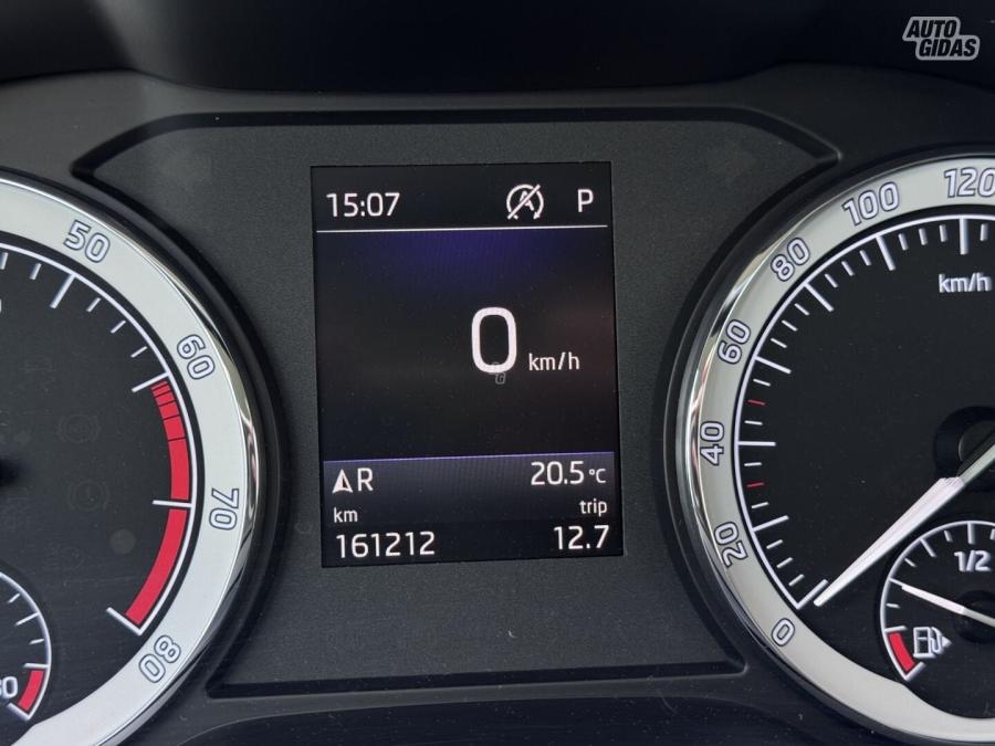 Grey Skoda Karoq 2019 in Avizieniai, with an engine capacity of 1.50 L and mileage of 161 thousand km for 17950 €, photo 12 on AUTOMOTO.COM.LV