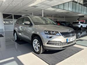 Pelēks Skoda Karoq 2019 Rīga, ar dzinēja tilpumu 1.60 L un nobraukumu 159 tūkst. km par 15000 €, foto  vietnē AUTOMOTO.COM.LV
