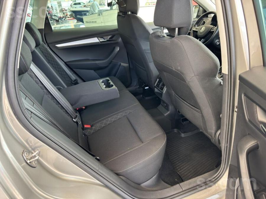 Pelēks Skoda Karoq 2019 Rīga, ar dzinēja tilpumu 1.60 L un nobraukumu 159 tūkst. km par 15000 €, foto 11 vietnē AUTOMOTO.COM.LV