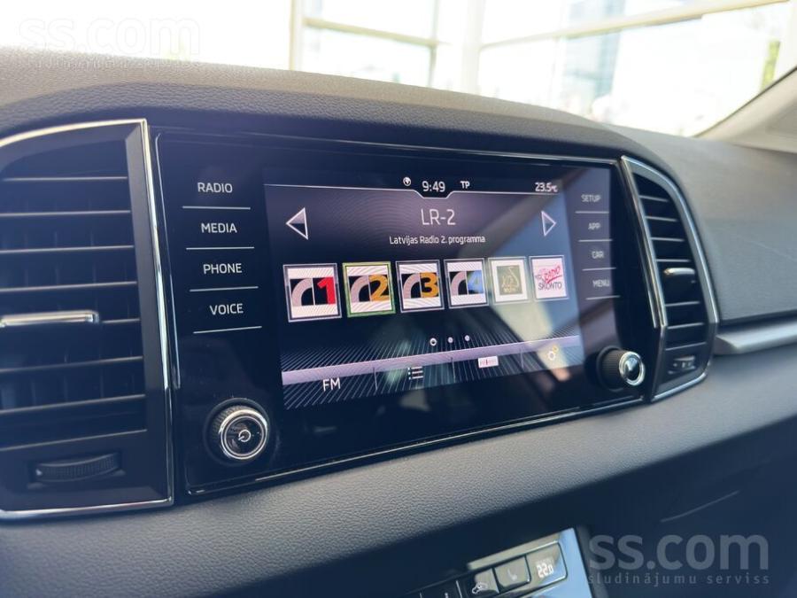 Pelēks Skoda Karoq 2019 Rīga, ar dzinēja tilpumu 1.60 L un nobraukumu 159 tūkst. km par 15000 €, foto 17 vietnē AUTOMOTO.COM.LV