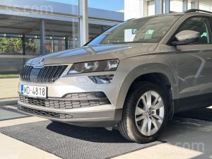 Pelēks Skoda Karoq 2019 Rīga, ar dzinēja tilpumu 1.60 L un nobraukumu 159 tūkst. km par 15000 €, foto 24 vietnē AUTOMOTO.COM.LV