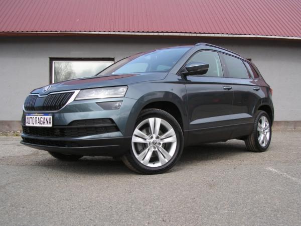 Pelēks Skoda Karoq 2019 Rīga, ar dzinēja tilpumu 2.00 L un nobraukumu 0 tūkst. km par 18950 €, foto 1 vietnē AUTOMOTO.COM.LV