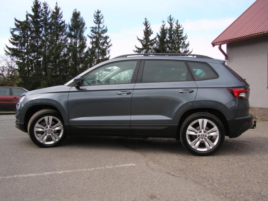 Pelēks Skoda Karoq 2019 Rīga, ar dzinēja tilpumu 2.00 L un nobraukumu 0 tūkst. km par 18950 €, foto 5 vietnē AUTOMOTO.COM.LV