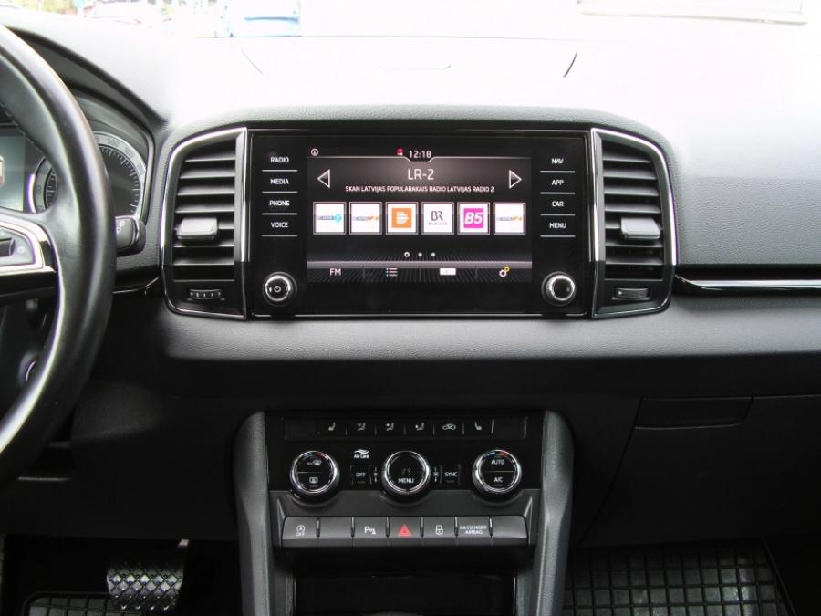 Pelēks Skoda Karoq 2019 Rīga, ar dzinēja tilpumu 2.00 L un nobraukumu 0 tūkst. km par 18950 €, foto 18 vietnē AUTOMOTO.COM.LV