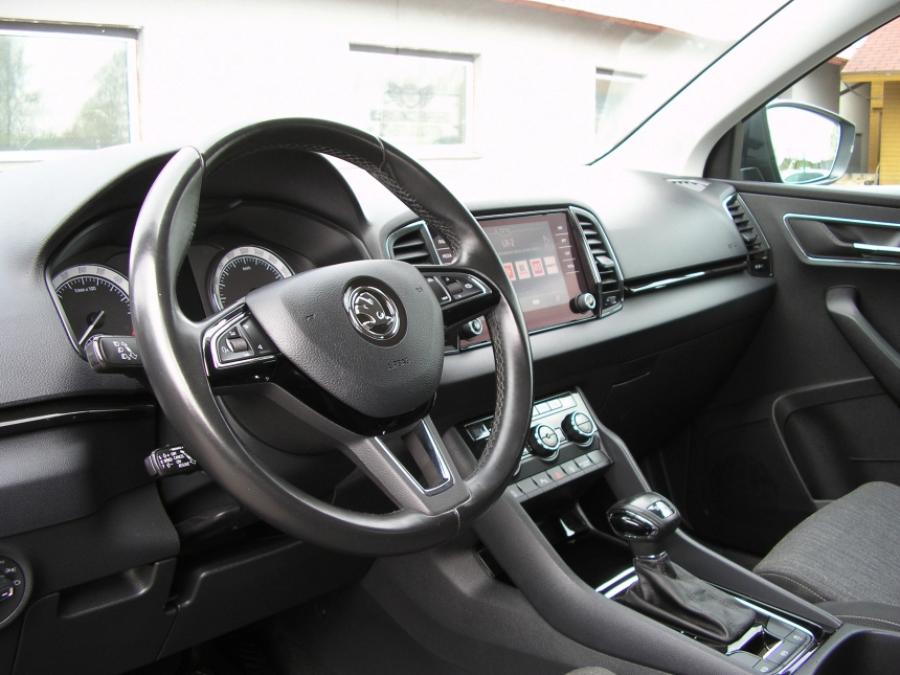 Pelēks Skoda Karoq 2019 Rīga, ar dzinēja tilpumu 2.00 L un nobraukumu 0 tūkst. km par 18950 €, foto 19 vietnē AUTOMOTO.COM.LV