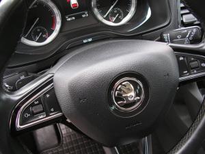 Pelēks Skoda Karoq 2019 Rīga, ar dzinēja tilpumu 2.00 L un nobraukumu 0 tūkst. km par 18950 €, foto 20 vietnē AUTOMOTO.COM.LV