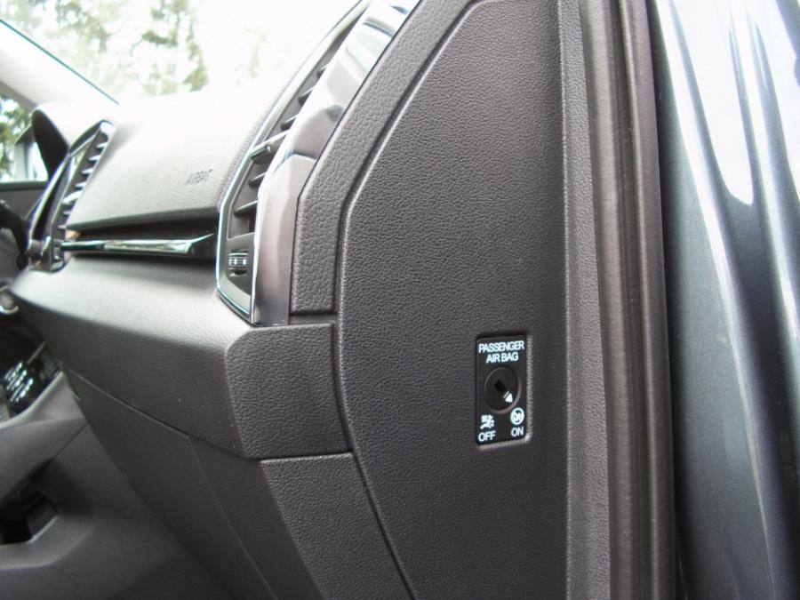 Pelēks Skoda Karoq 2019 Rīga, ar dzinēja tilpumu 2.00 L un nobraukumu 0 tūkst. km par 18950 €, foto 28 vietnē AUTOMOTO.COM.LV