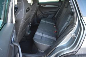 Grey Skoda Karoq 2019 in Talsi, with an engine capacity of 2.00 L and mileage of 83 thousand km for 17500 €, photo 9 on AUTOMOTO.COM.LV